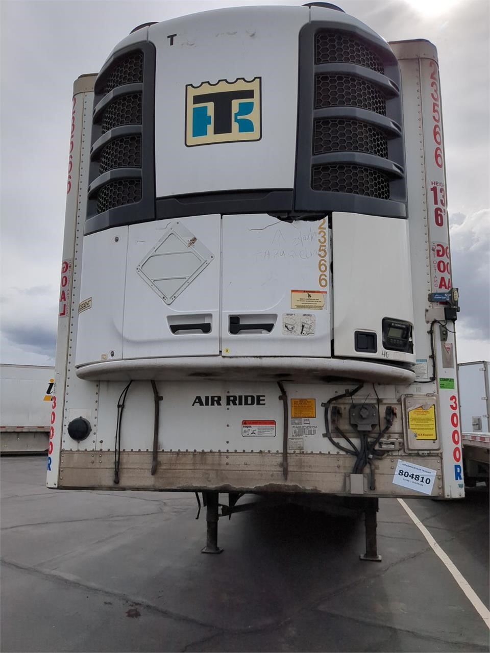 2005 KIDRON REEFER - Intermountain Trailer